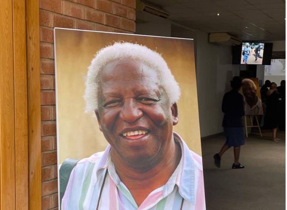 “Stop being selfish,” mourners at Magubane’s funeral urge young artists ...