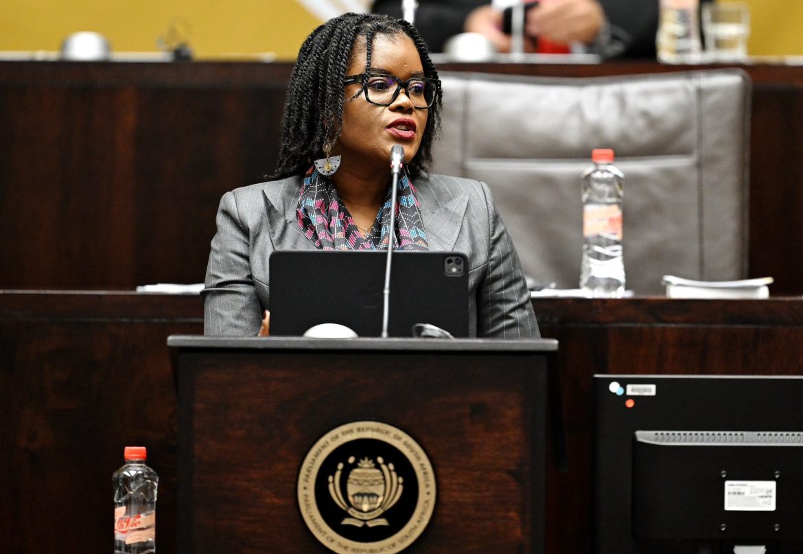 Kwaito legend Mapaputsi passes on at 45 – Y